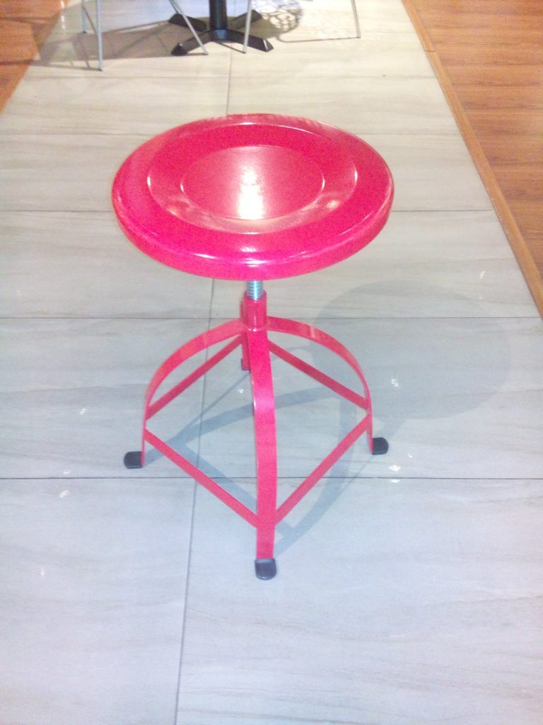 Screw Stool – ModLiving Furnishing